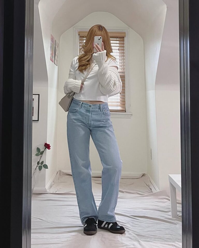 18 Adidas Samba Outfits with Jeans That Nail Casual, Chic & Cool
