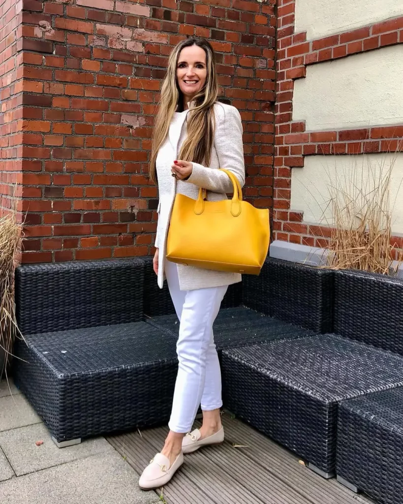 Loafers Without Socks: 12+ Easy-Chic Outfits That Nail the Effortless Look