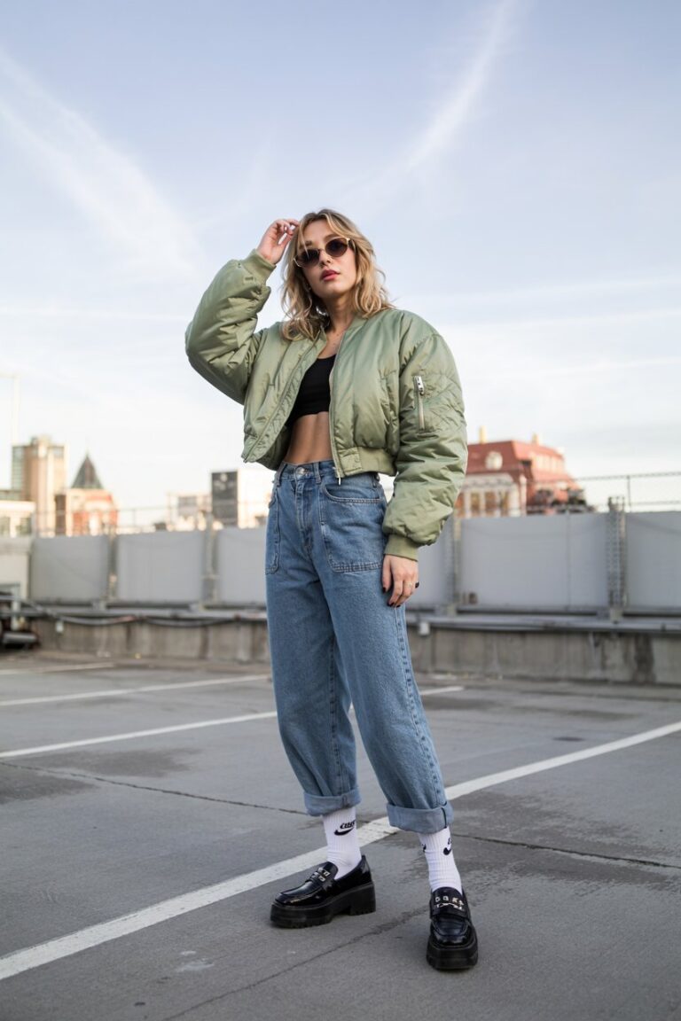 11 Outfit Ideas: How to Style Loafers with Socks and Jeans for Women
