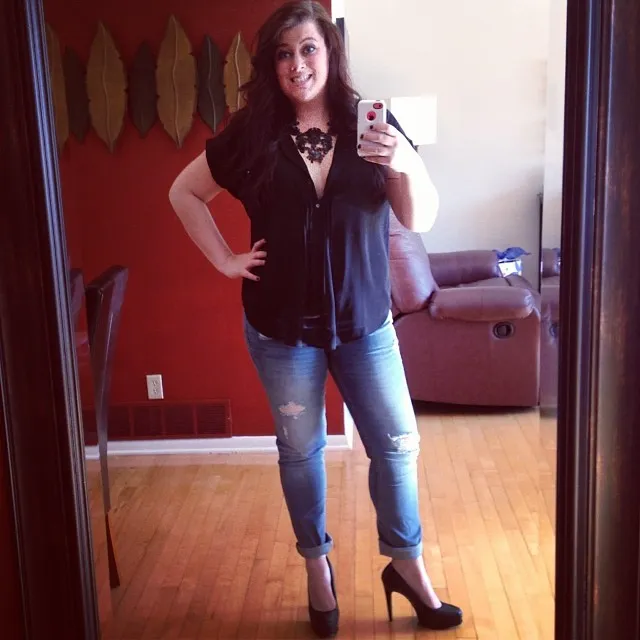 High Heels and Jeans Outfits: 16 Chic Ideas for Women