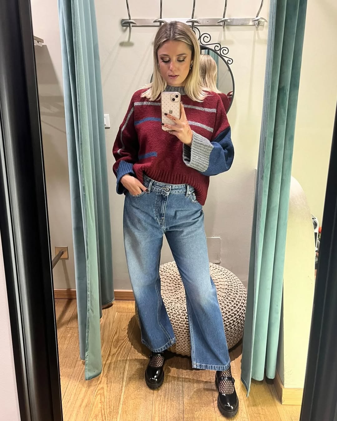 24 Cute Mary Jane + Jeans Outfits You’ll Want to Wear on Repeat