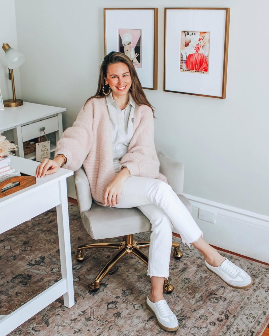 17 Sneaker Office Outfits for Women That Are Polished & Comfortable