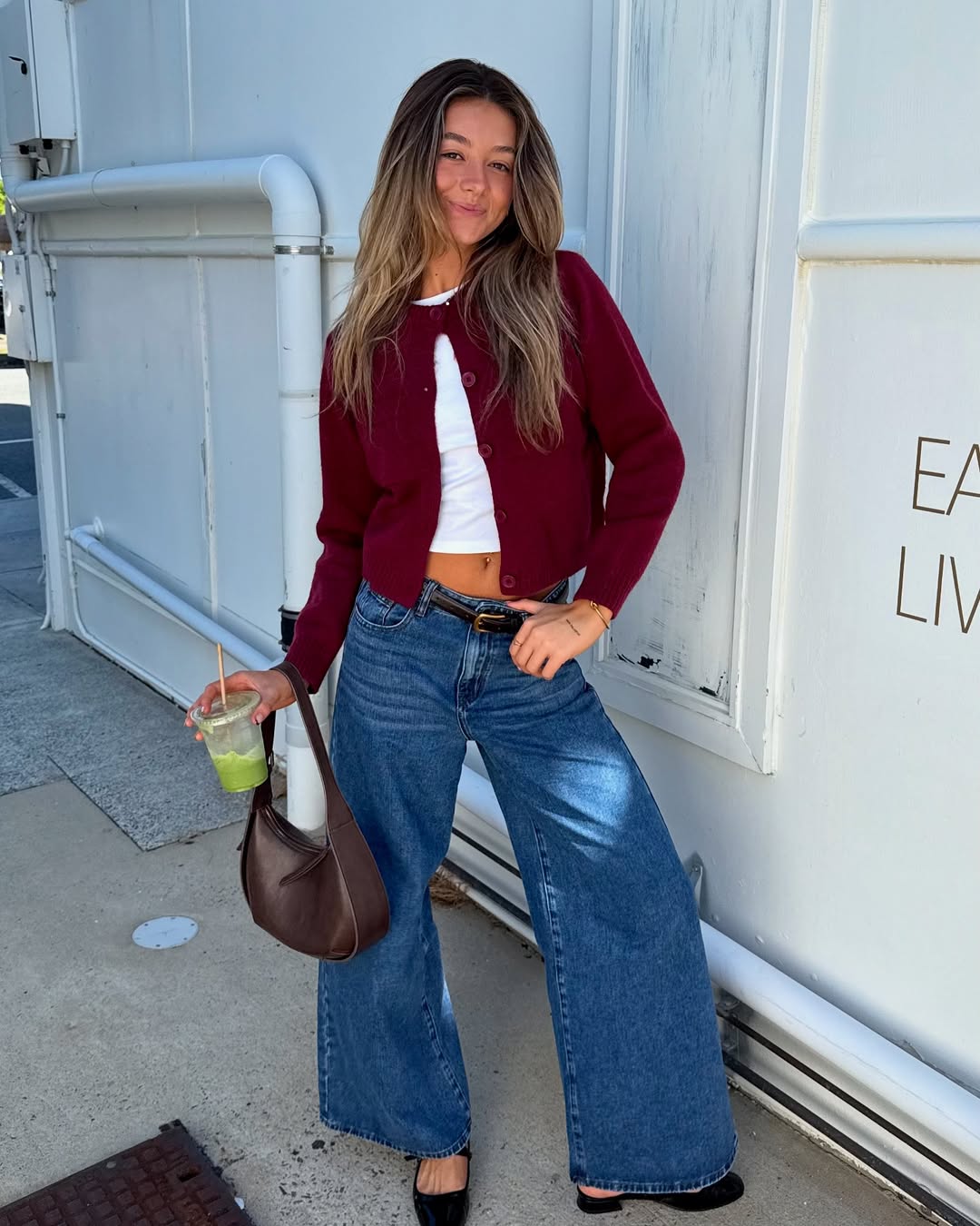 24 Cute Mary Jane + Jeans Outfits You’ll Want to Wear on Repeat
