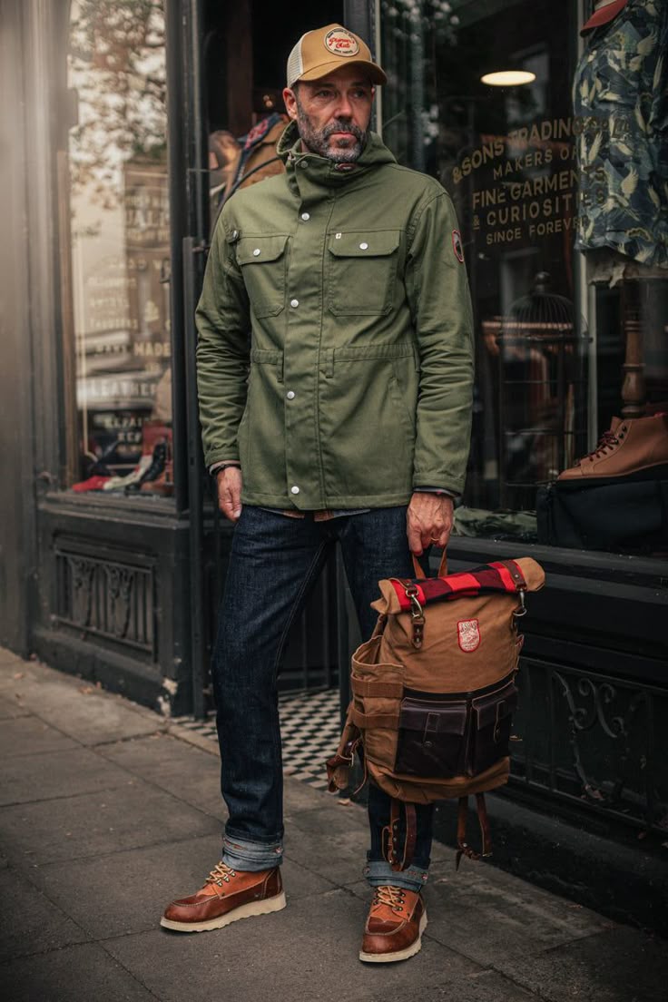 Workwear Cool: 14 The Best Moc Toe Boot Outfit Ideas for Men