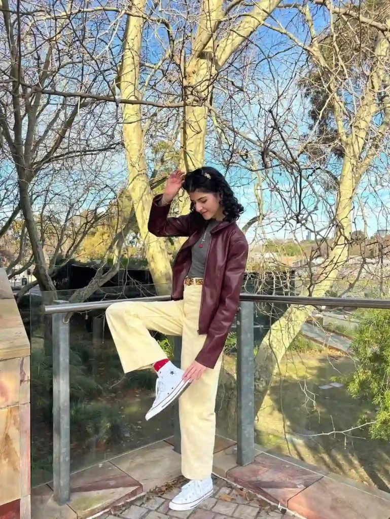 17 Spring Converse Outfits That Feel Casual, Cool, and Effortless