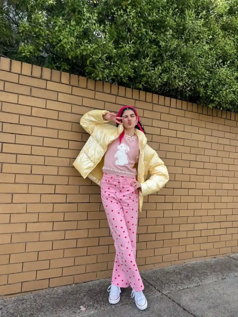 17 Spring Converse Outfits That Feel Casual, Cool, and Effortless